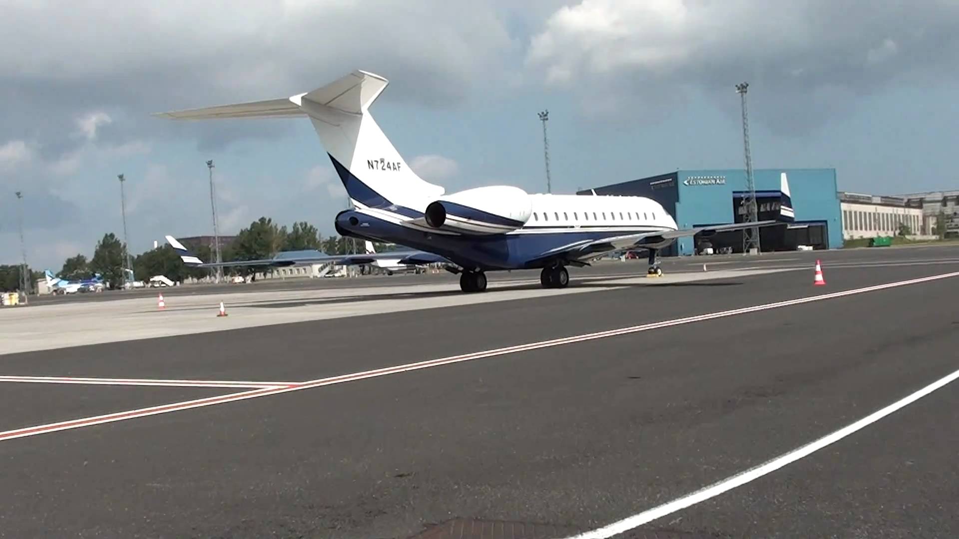 PAUL ALLEN (1953-2018) • Net Worth $20 billion • House • Yacht ...