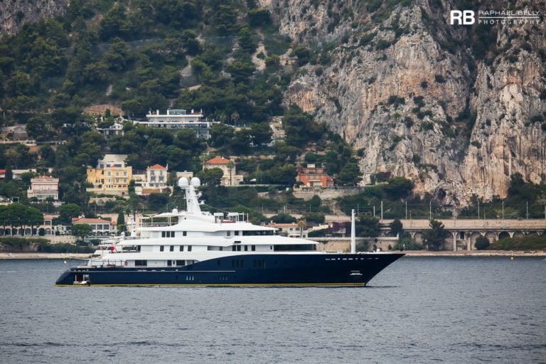 Inside C2 Yacht • Abeking&Rasmussen • 2008 • Value $110M • Owner Ronald ...