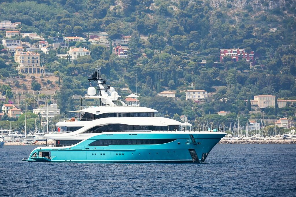 Go Yacht • Turquoise • 2018 • 77m • Photos & Video