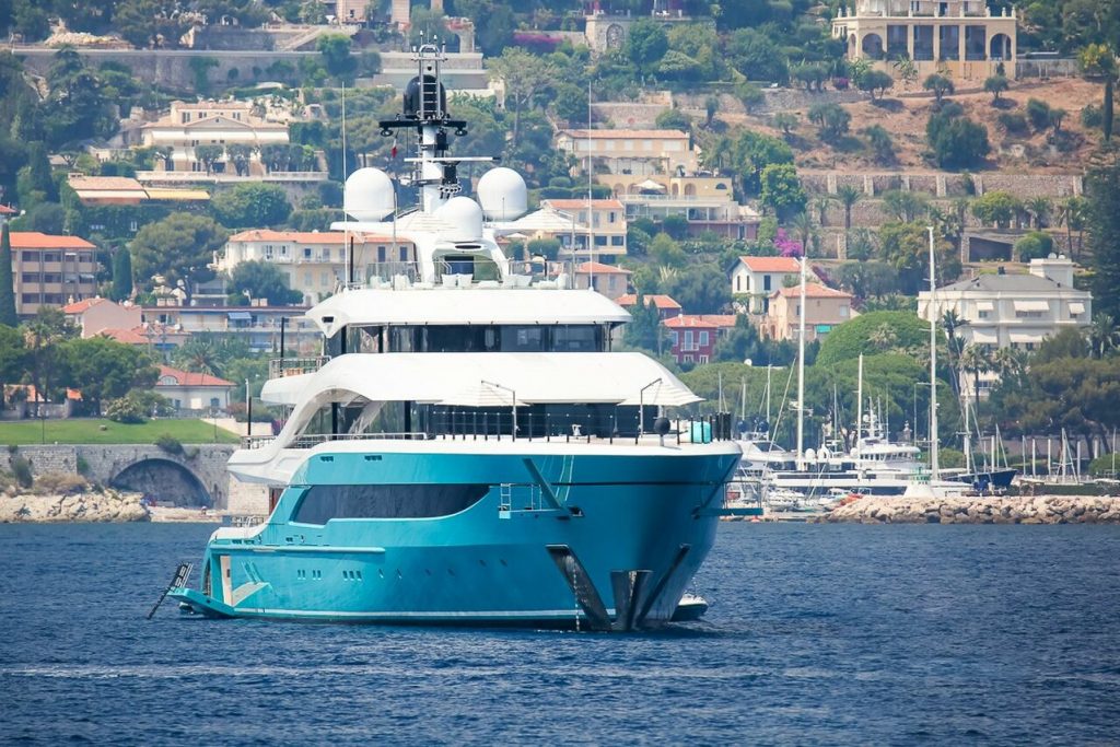 Go Yacht • Turquoise • 2018 • 77m • Photos & Video