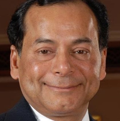 RAVI RUIA • Net Worth $2 billion • House • Yacht • Private Jet