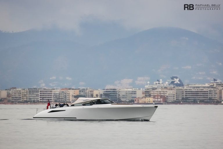 Inside FAITH Yacht • Feadship • 2017 • Value $200M • Owner Lawrence ...