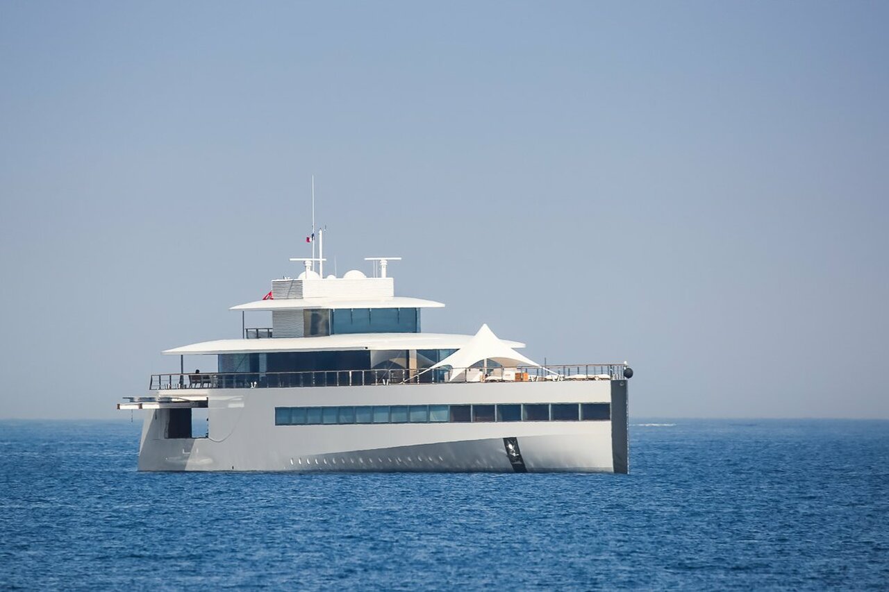 VENUS Yacht • Steve Jobs' $120M Superyacht • Feadship • 2012