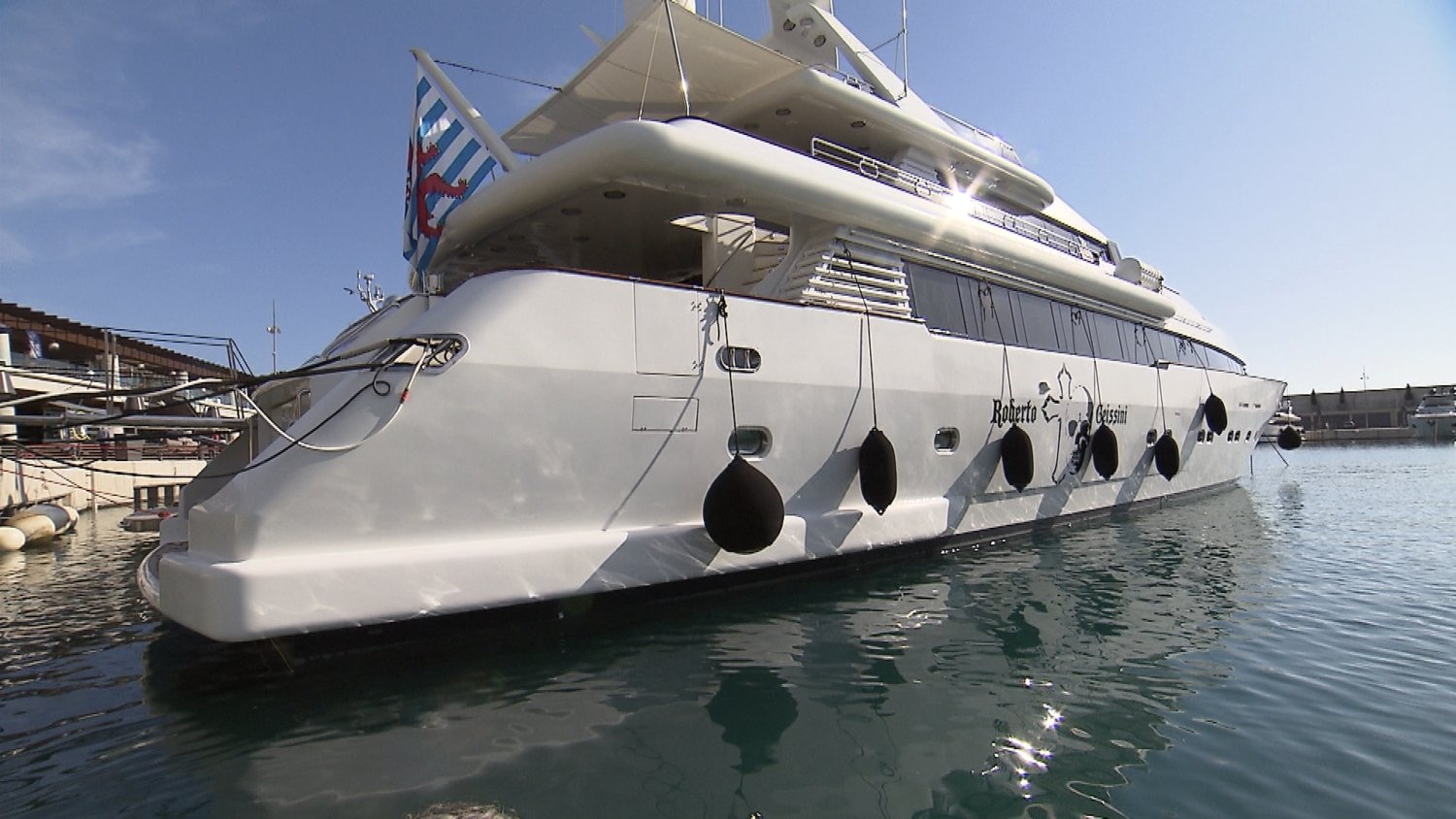 Inside INDIGO STAR Yacht • Siar Moschini • 1995 • Value $5M • Owner ...