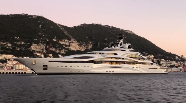 Inside AL LUSAIL Yacht • Lurssen • 2017 • Value $500M • Owner Emir of Qatar