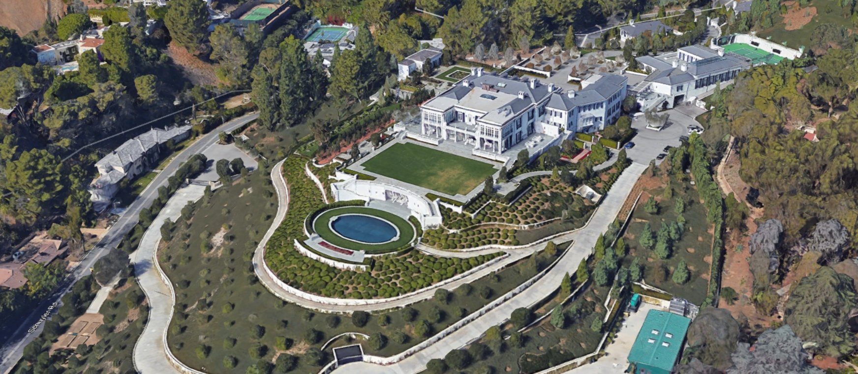 Guide to Eric Smidt: The Power behind Harbor Freight Tools and Philanthropy