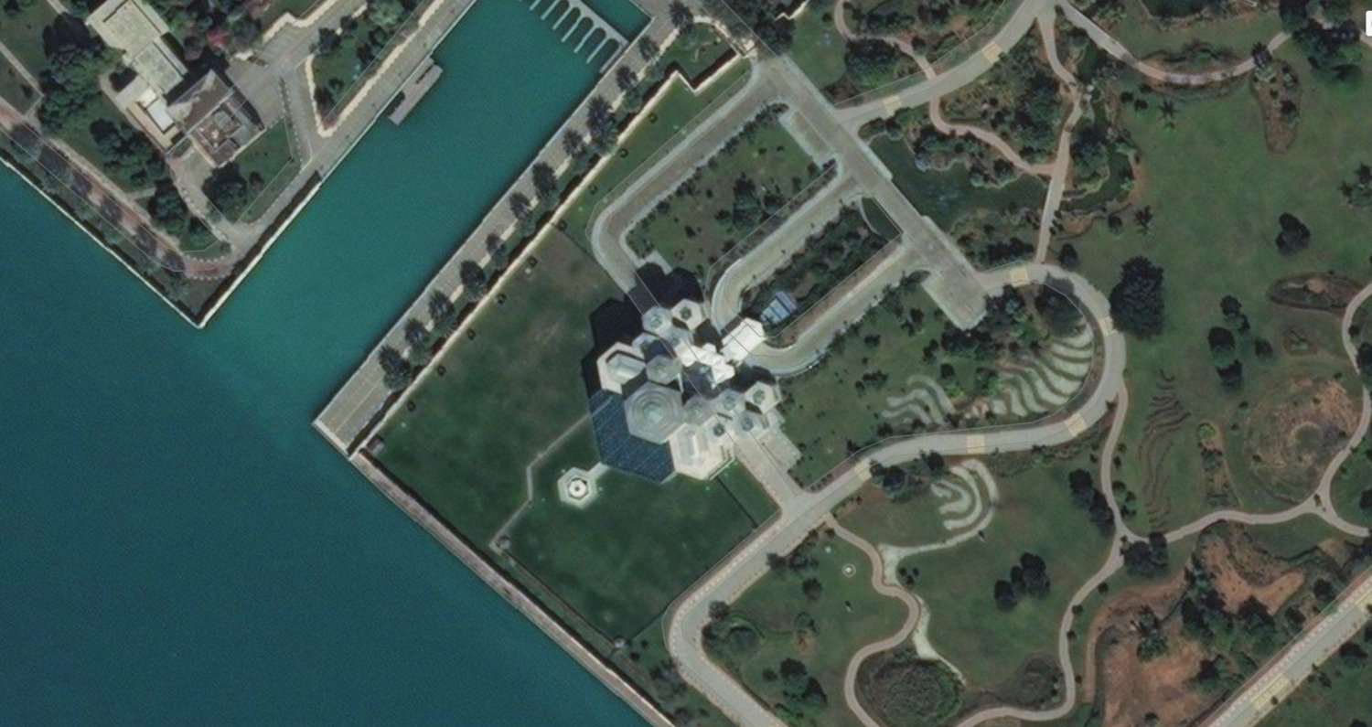 SHEIKH SULTAN BIN KHALIFA AL NAHYAN • Net Worth $30 billion • House ...