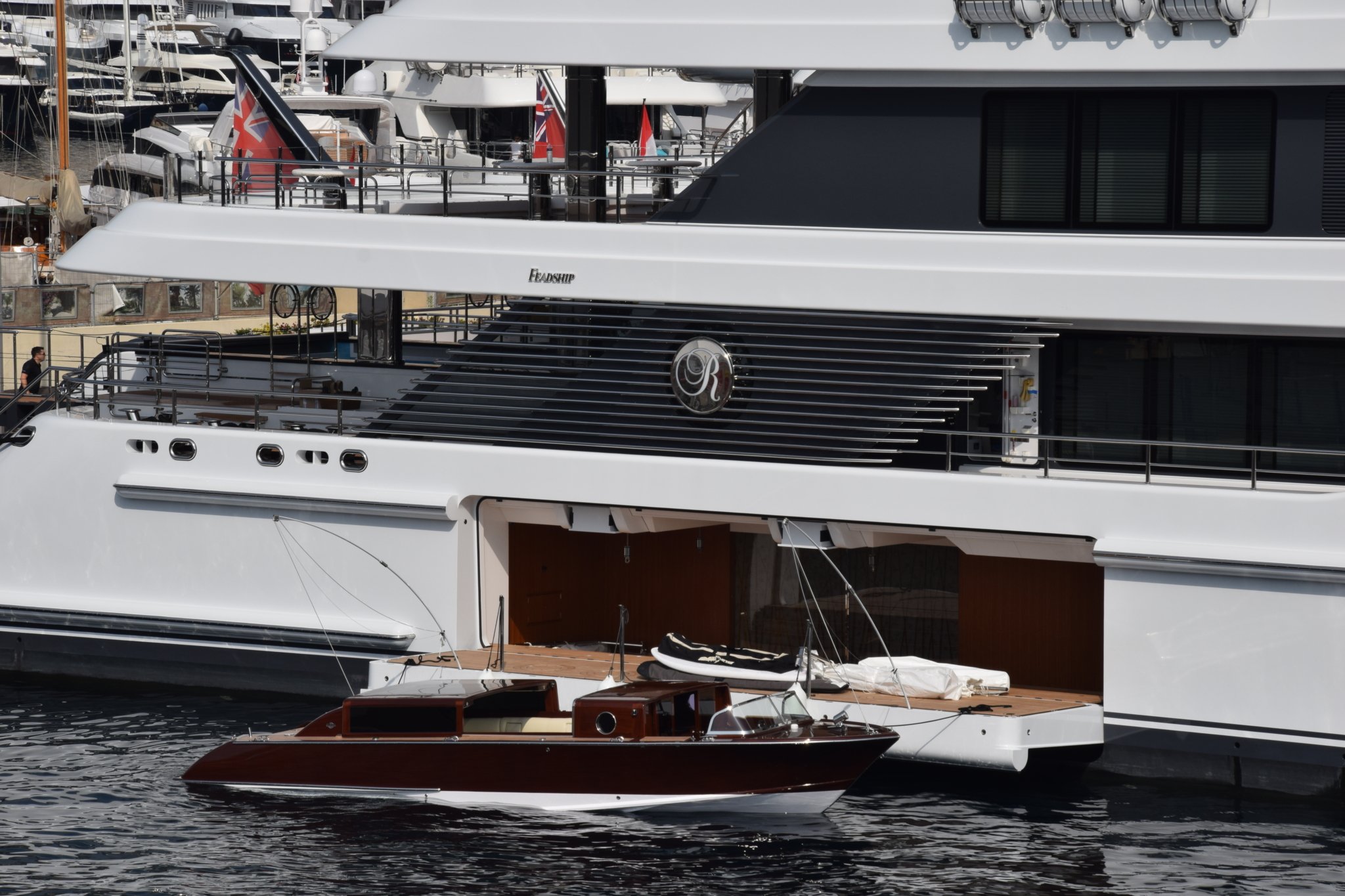 Inside ROYAL ROMANCE Yacht • Feadship • 2015 • Value $200M • Owner ...