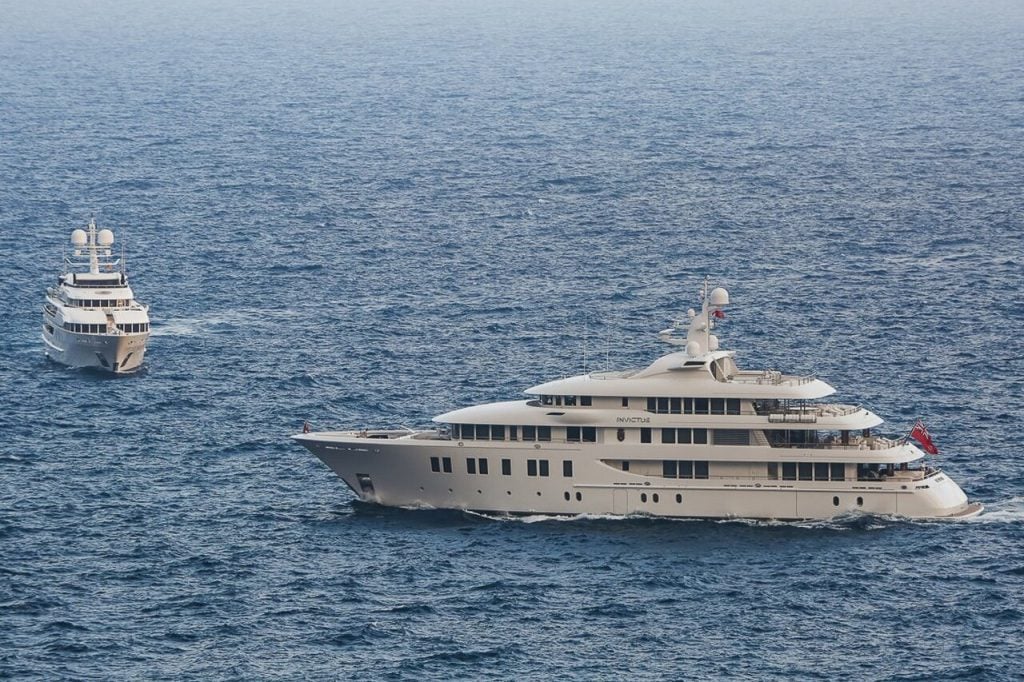 Yacht Invictus • Delta Marine • 2013 • Photos & Video