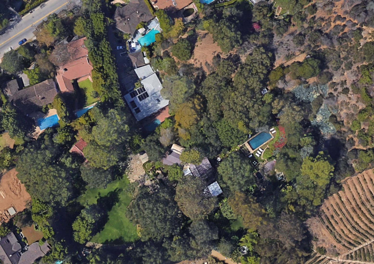 Barry Diller: Billionaire Media Mogul and Philanthropist