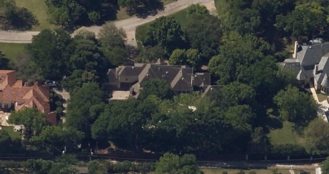 Carl Allen: A Trailblazer in Trash Bags, Investment, and Philanthropy