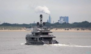 BERTIL HULT • Net Worth $4 Billion • House • Yacht • Private Jet