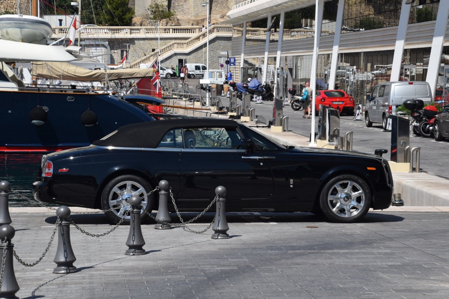 BOB MANOUKIAN • Net Worth $500 Million • House • Yacht • Private Jet