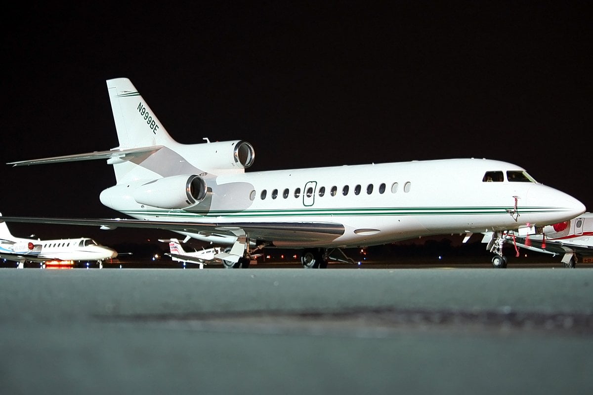 BERNIE ECCLESTONE • His $70,000,000 Private Jet • Dassault Falcon 7X ...