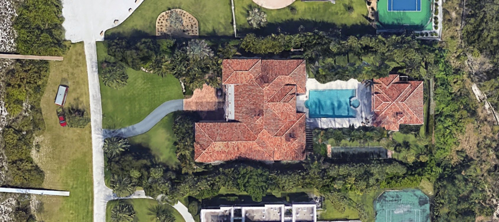 RAYMOND CONRAD • Net Worth $ 200 million • House • Yacht • Private Jet