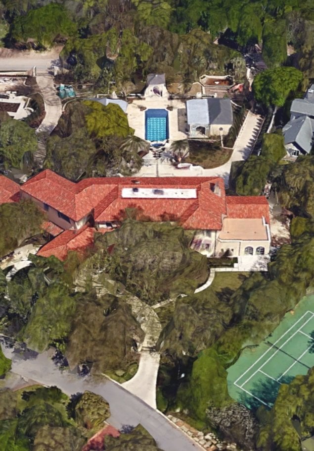 RODNEY LEWIS: Oil Tycoon, Wildcatter, and WWII Aircraft Collector • Net ...