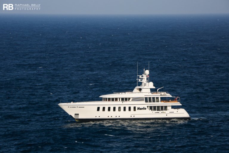 MICHAEL SAYLOR • Net Worth $2.5 billion • House • Yacht • Private Jet ...