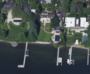 HOWARD SCHULTZ • Net Worth $4 Billion • House • Yacht • Private Jet