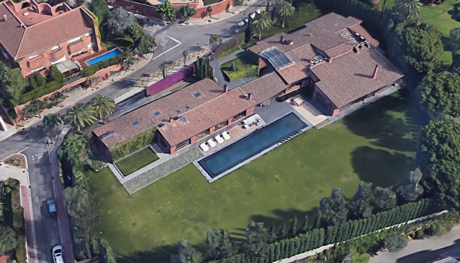 Isak Andic Ermay: The Powerhouse Behind Mango and a Pillar in Spanish ...