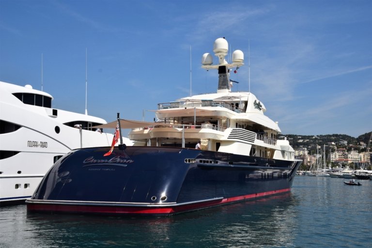 Inside COCOA BEAN Yacht • Trinity • 2014 • Value $90M • Owner Ali ...
