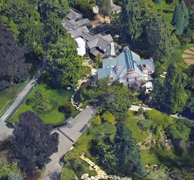 JEFF BEZOS • Net Worth $177 Billion • G650ER • Private Jet • N271DV ...