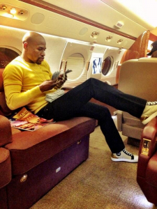 FLOYD MAYWEATHER • Net Worth $800 Million • Gulfstream GIV • Private ...