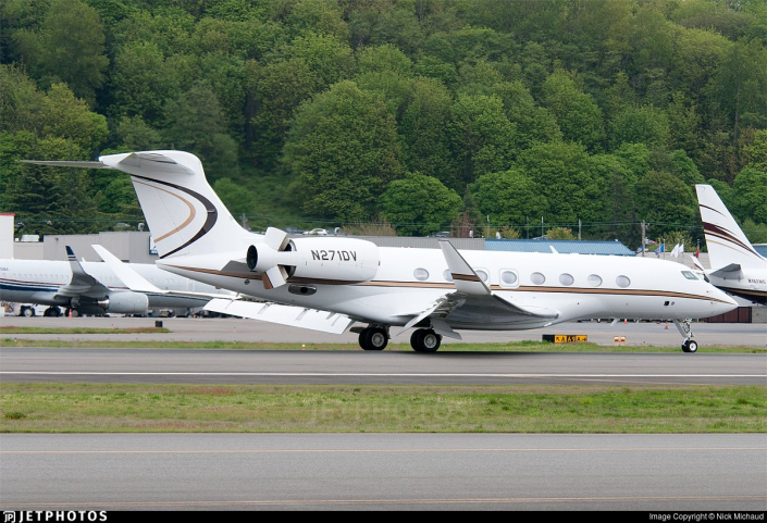 JEFF BEZOS • Net Worth $177 Billion • G650ER • Private Jet • N271DV ...