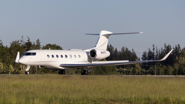 ELON MUSK • Net Worth $257 Billion • G650ER • Private Jet • N628TS • House
