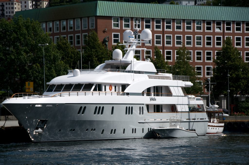 HADIA Yacht • Hadia Abdul Lateef Jameel $23M Superyacht