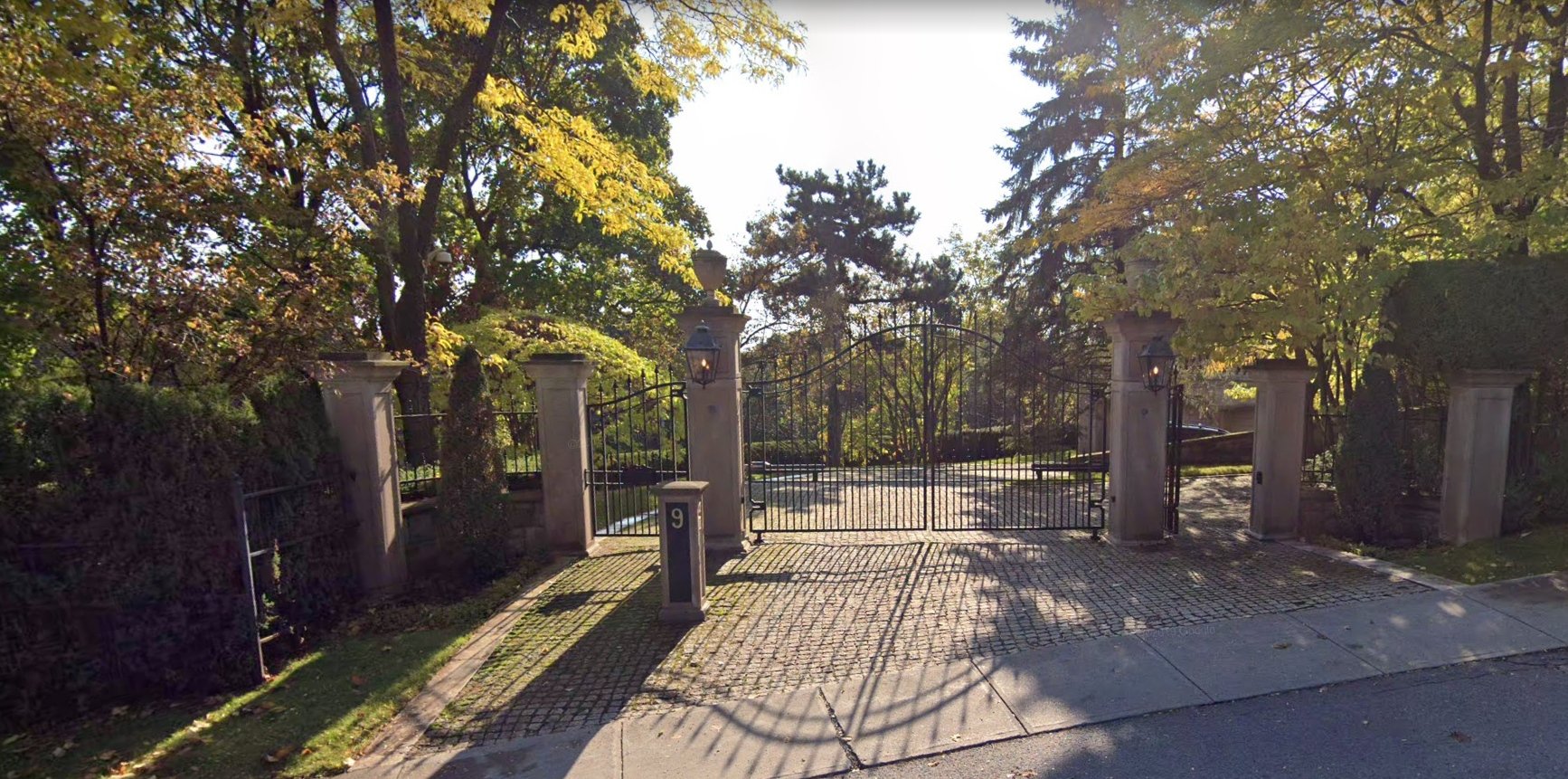 Lawrence Stroll: The Fashion Mogul, Ferrari Collector, and F1 ...