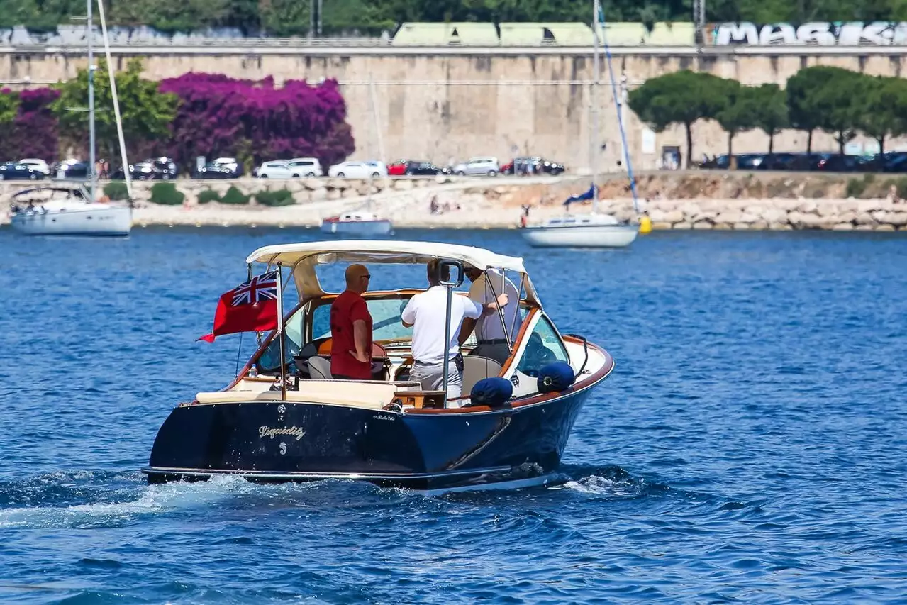 HULLBILLY Yacht • Alan Jackson's $8M Sportfisher