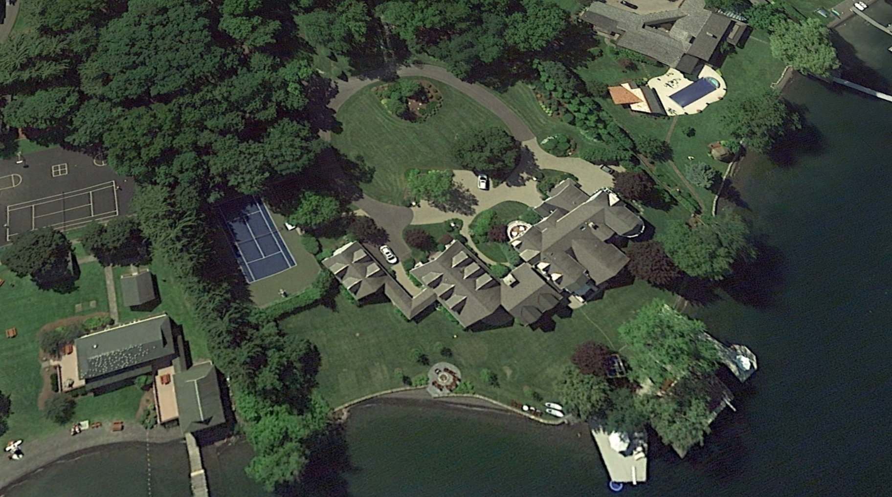 Discover Rob Sands: Executive Chairman of Constellation Brands with a ...