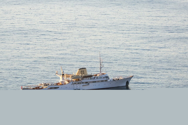 Inside CHRISTINA O Yacht • Canadian Vickers • 1943 • Value $40M • Owner ...