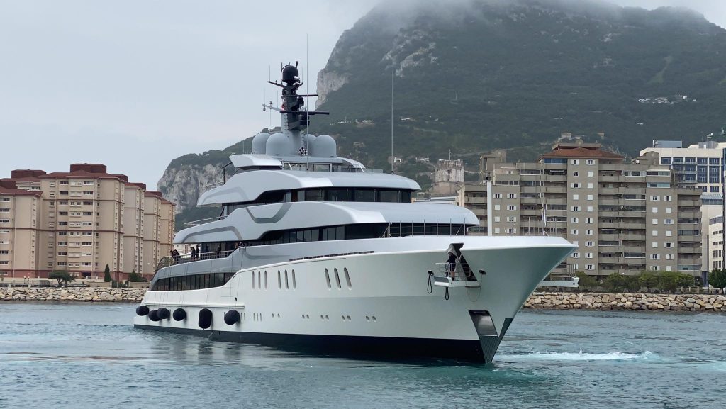 TANGO Yacht • Viktor Vekselberg $120 Million Superyacht • Feadship • 2011