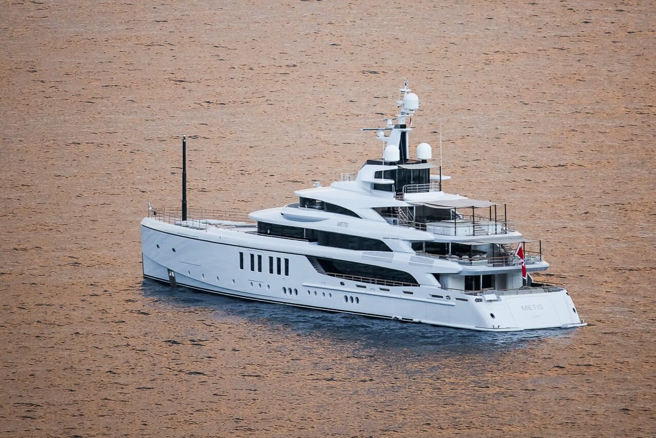 Yacht ARTISAN • Benetti • 2019 • Photos & Video