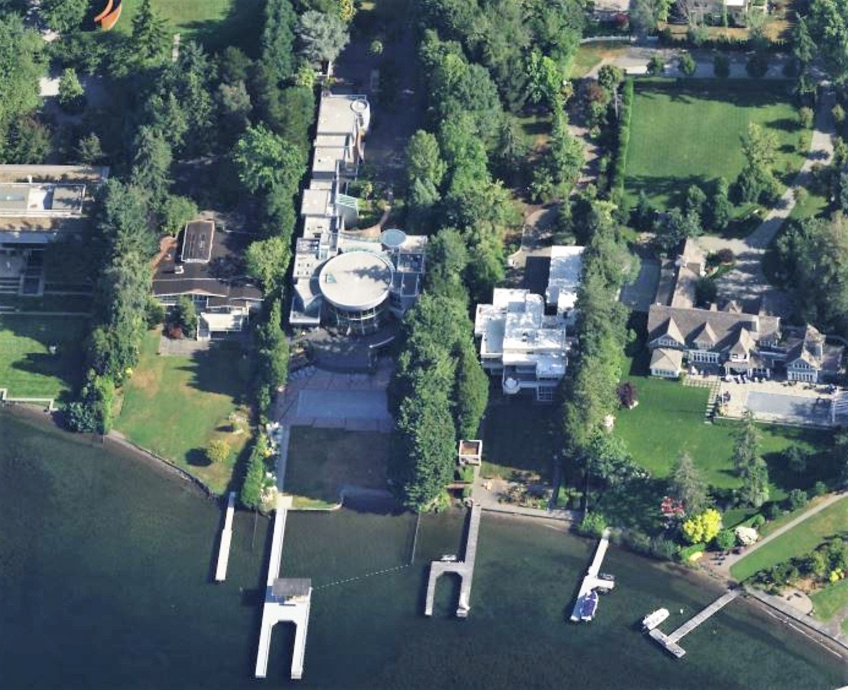 NATHAN PAUL MYHRVOLD • Net Worth $700 Million • House • Yacht • Private Jet