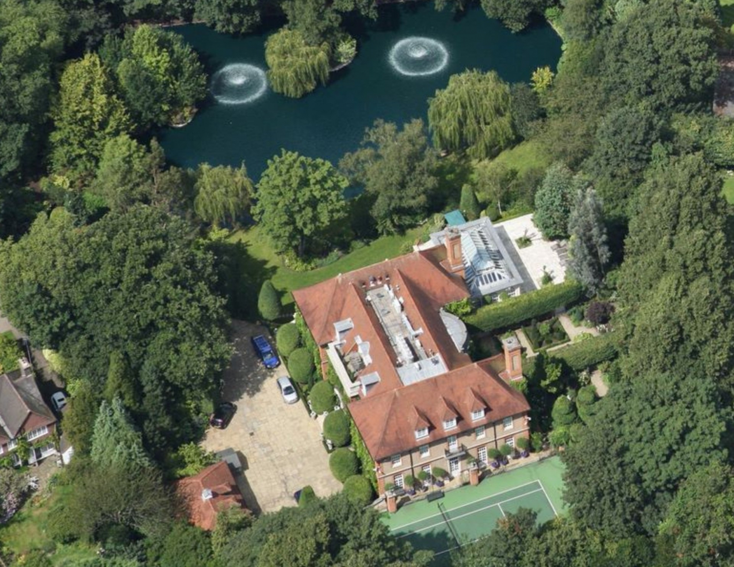 RICHARD CARING • Net Worth $1 Billion • House • Yacht • Private Jet