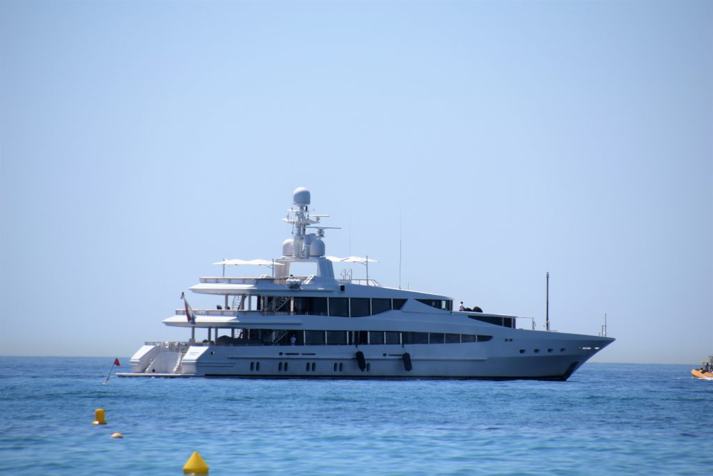 FRIENDSHIP Yacht • Jasper de Rooij $18M Superyacht