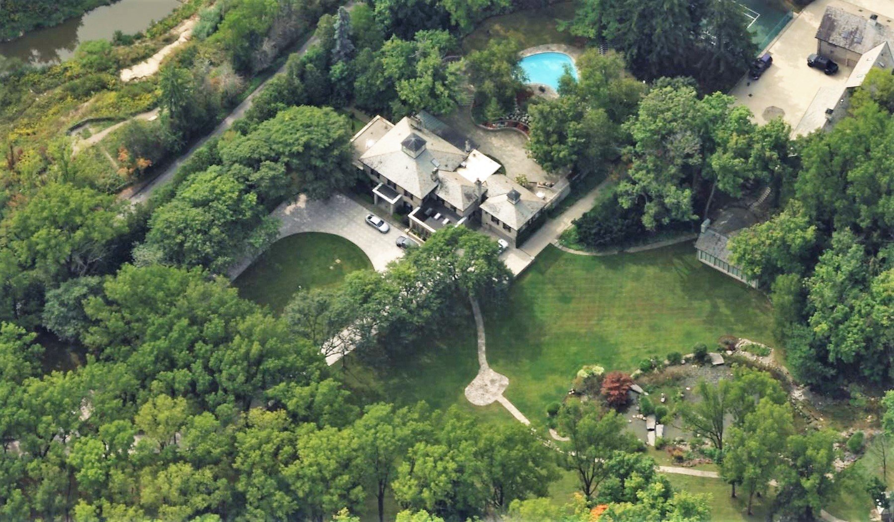 MICHAEL LEE-CHIN: Billionaire Investor, Philanthropist, and Superyacht ...