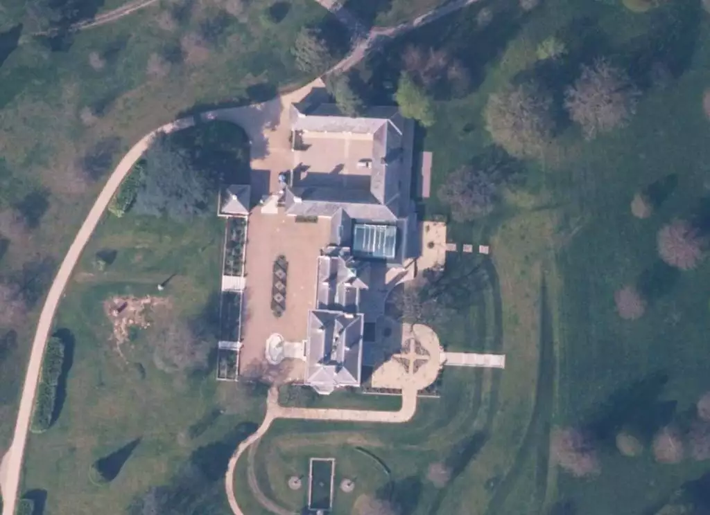 STEVEN LAMPRELL: The Offshore Oil Mogul and Superyacht Owner