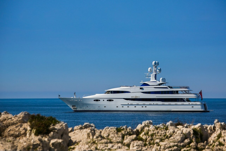 Inside ZENOBIA Yacht • Abeking & Rasmussen • 2002 • Value $40,000,000 ...