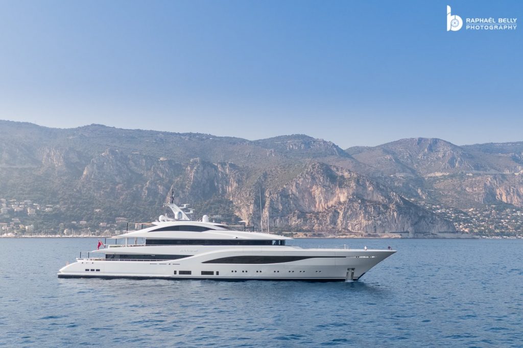 Yacht Arrow • Feadship • 2020 • Photos & Video