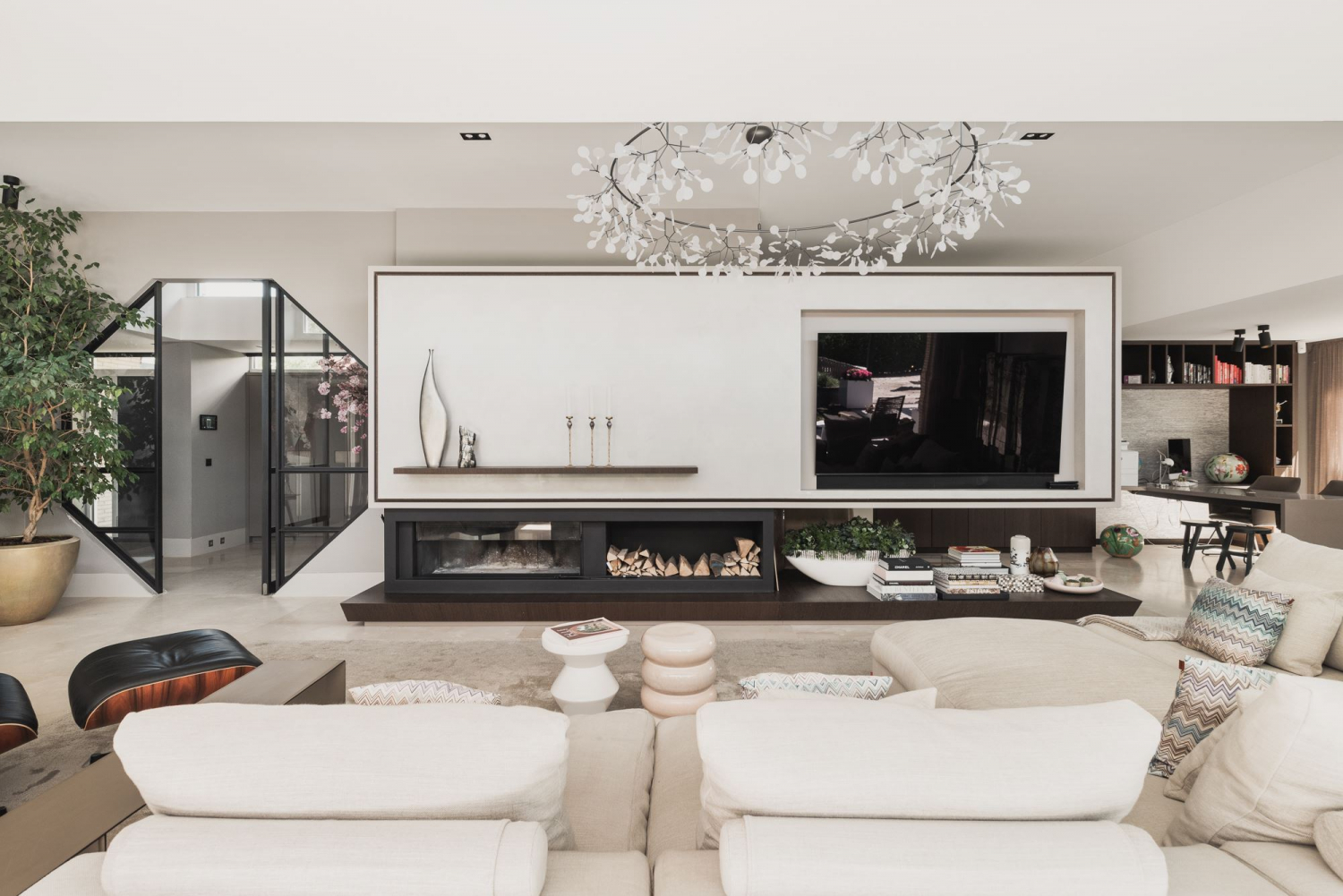 JASPER DE ROOIJ • Net Worth $300 Million • House • Yacht • Private Jet