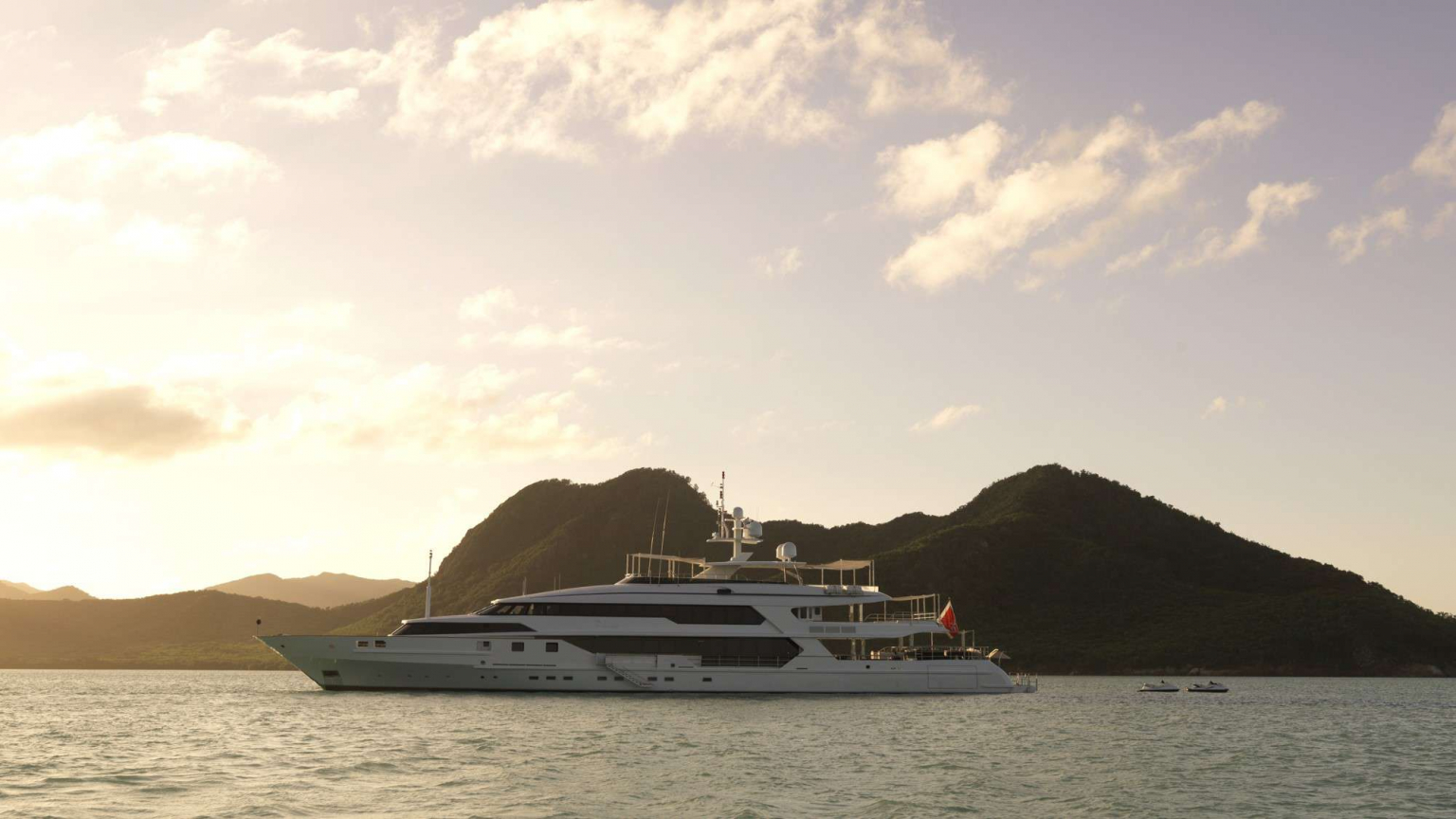 Inside THE WELLESLEY Yacht • Oceanco • 1993 • Value $15,000,000 • Owner ...