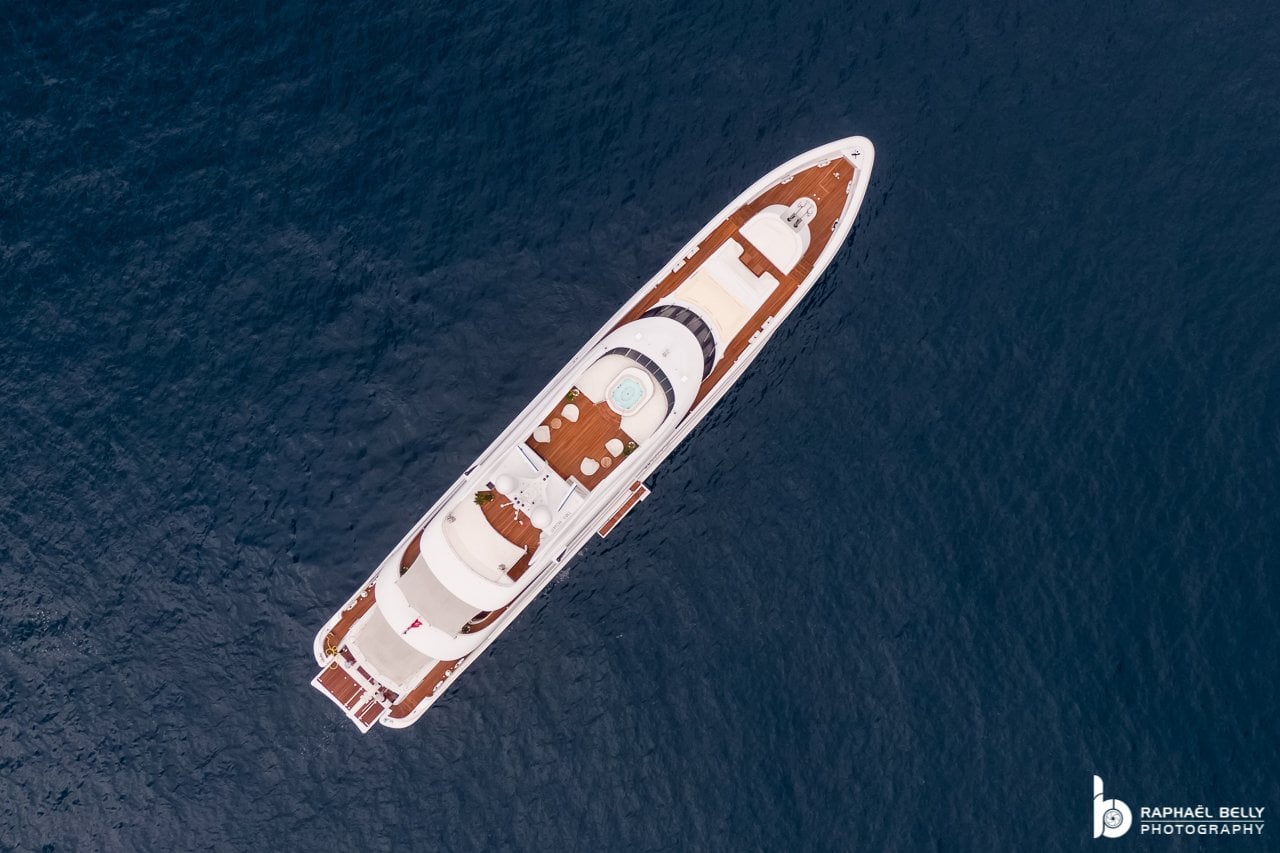 WHITE Yacht • European Millionaire $40M Superyacht