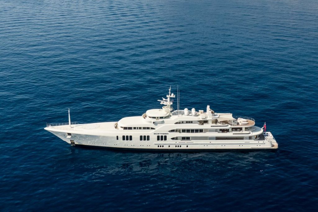 Yacht Ecstasea • Feadship • 2004 • Photos & Video