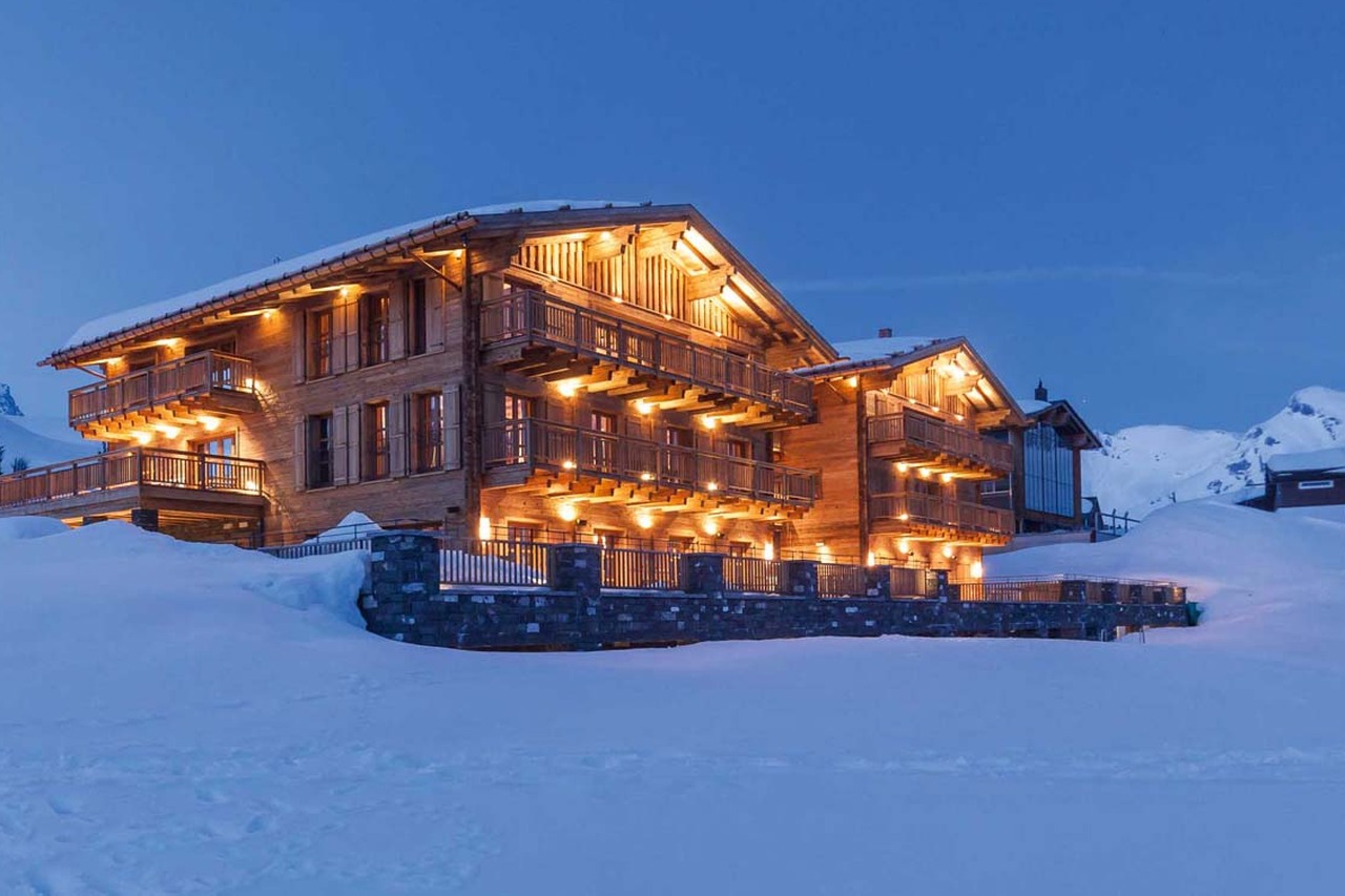 Discover the Success and Philanthropy of RENE BENKO: Founder of Signa ...