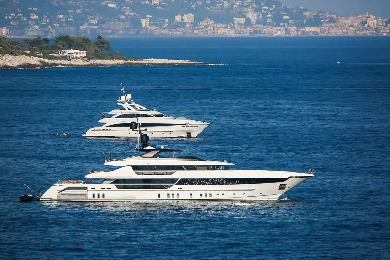 Unveiling the Seven Sins Yacht: Hugo Verlinden, Alex Schuetz, and ...