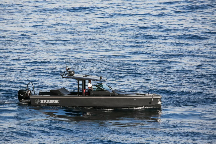 Inside SAMURAI Yacht • Alia • 2016 • Value $45,000,000 • Former Owner ...