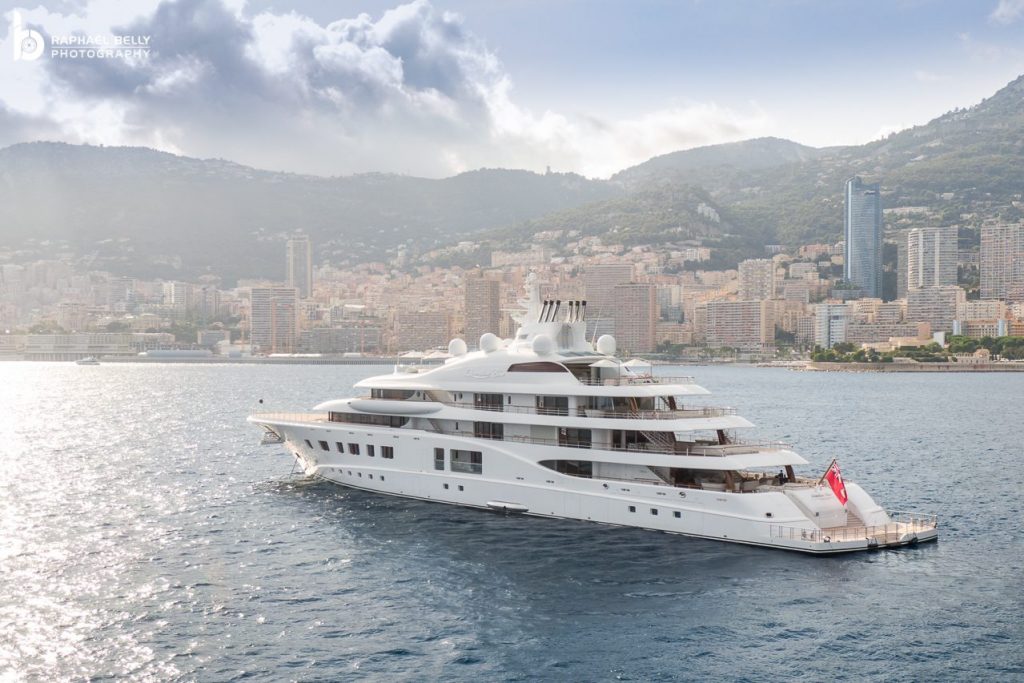 Yacht Quantum Blue • Lurssen • 2014 • Photos & Video